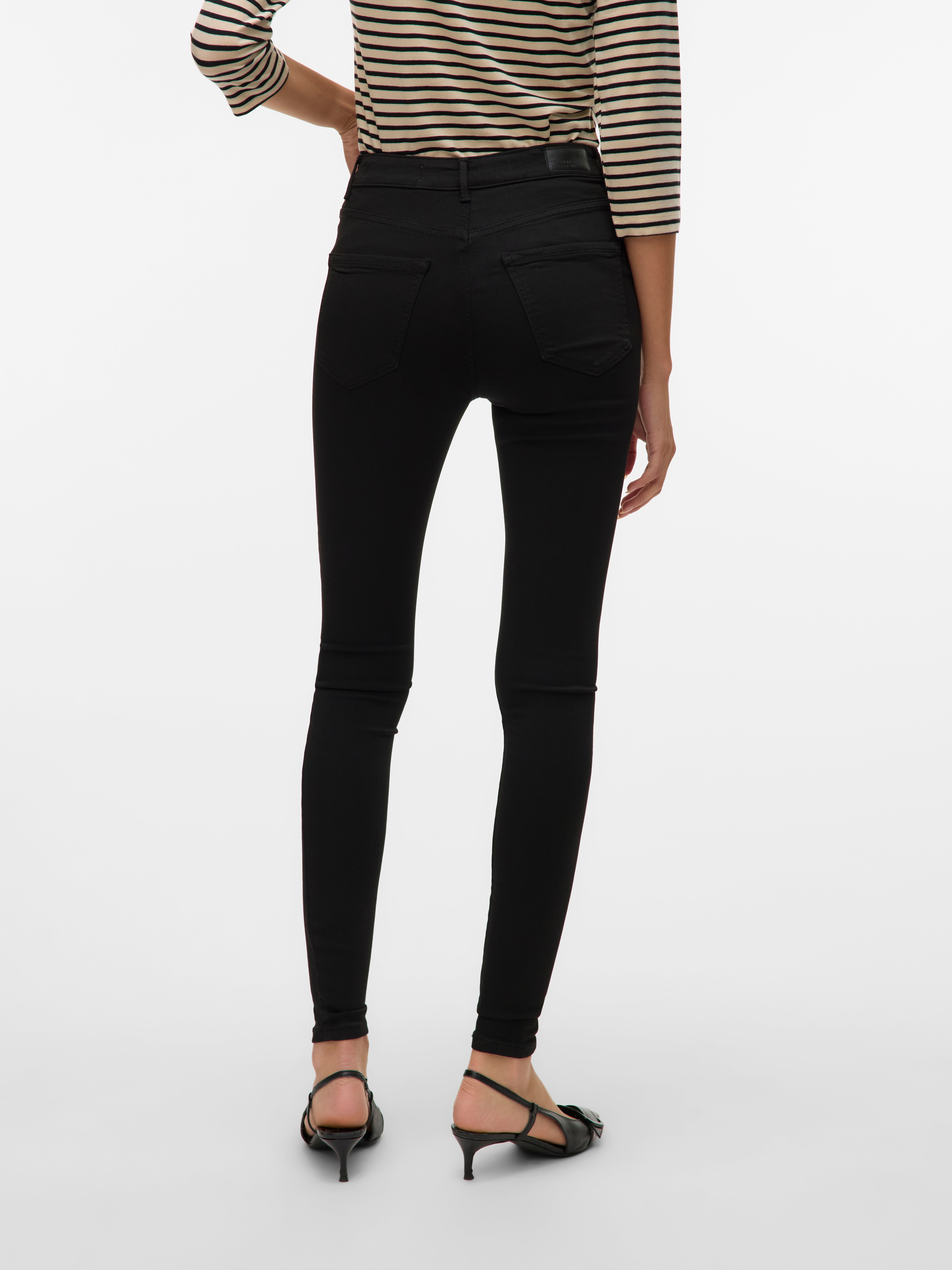 VMSOPHIA Hög midja Skinny Fit Jeans | Svarta | Vero Moda®