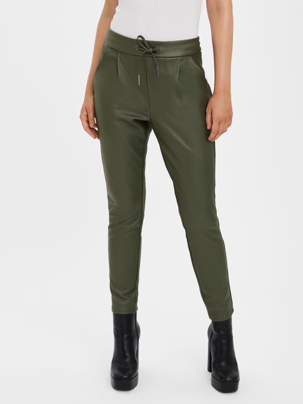 Pantalons Straight Fit Taille moyenne | Black | Vero Moda®