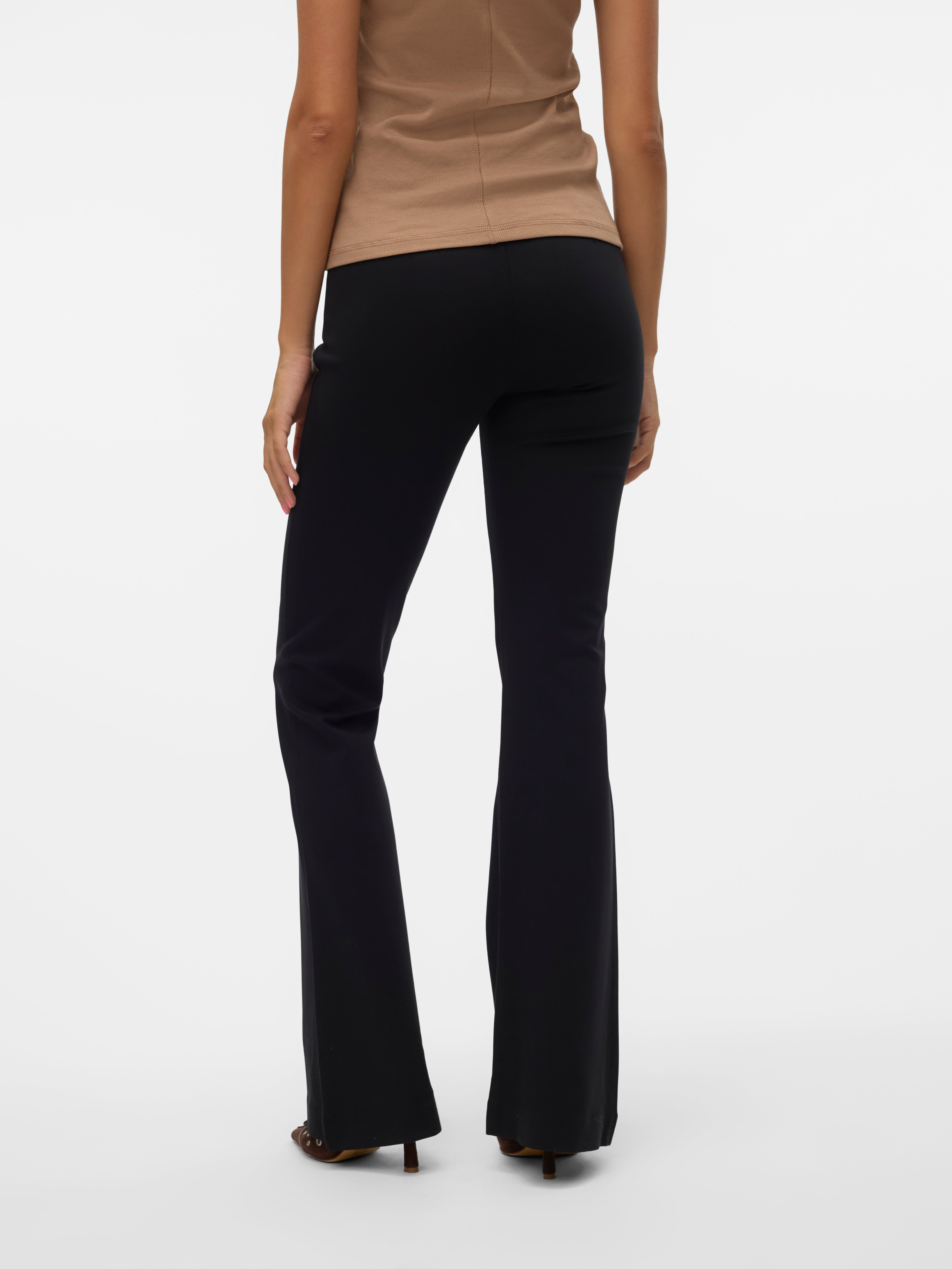 VMKAMMA Byxor | Svarta | Vero Moda®