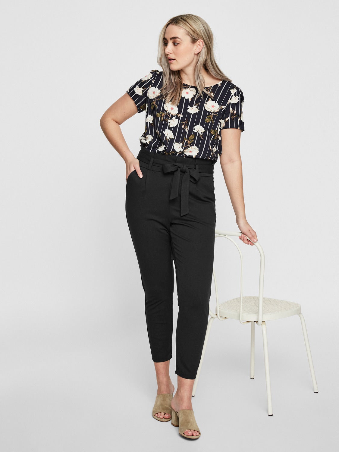 VMEVA Vita alta Pantaloni | Black | Vero Moda®