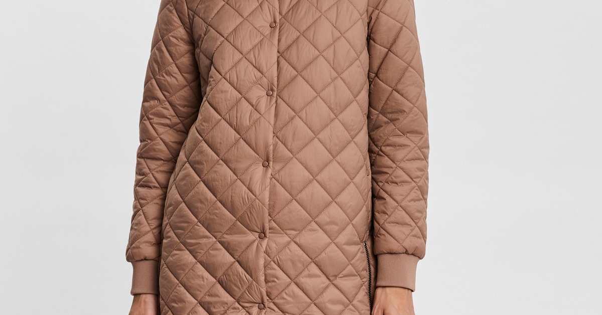 VMHAYLE Quilted Jacket | Light Brown | Vero Moda®