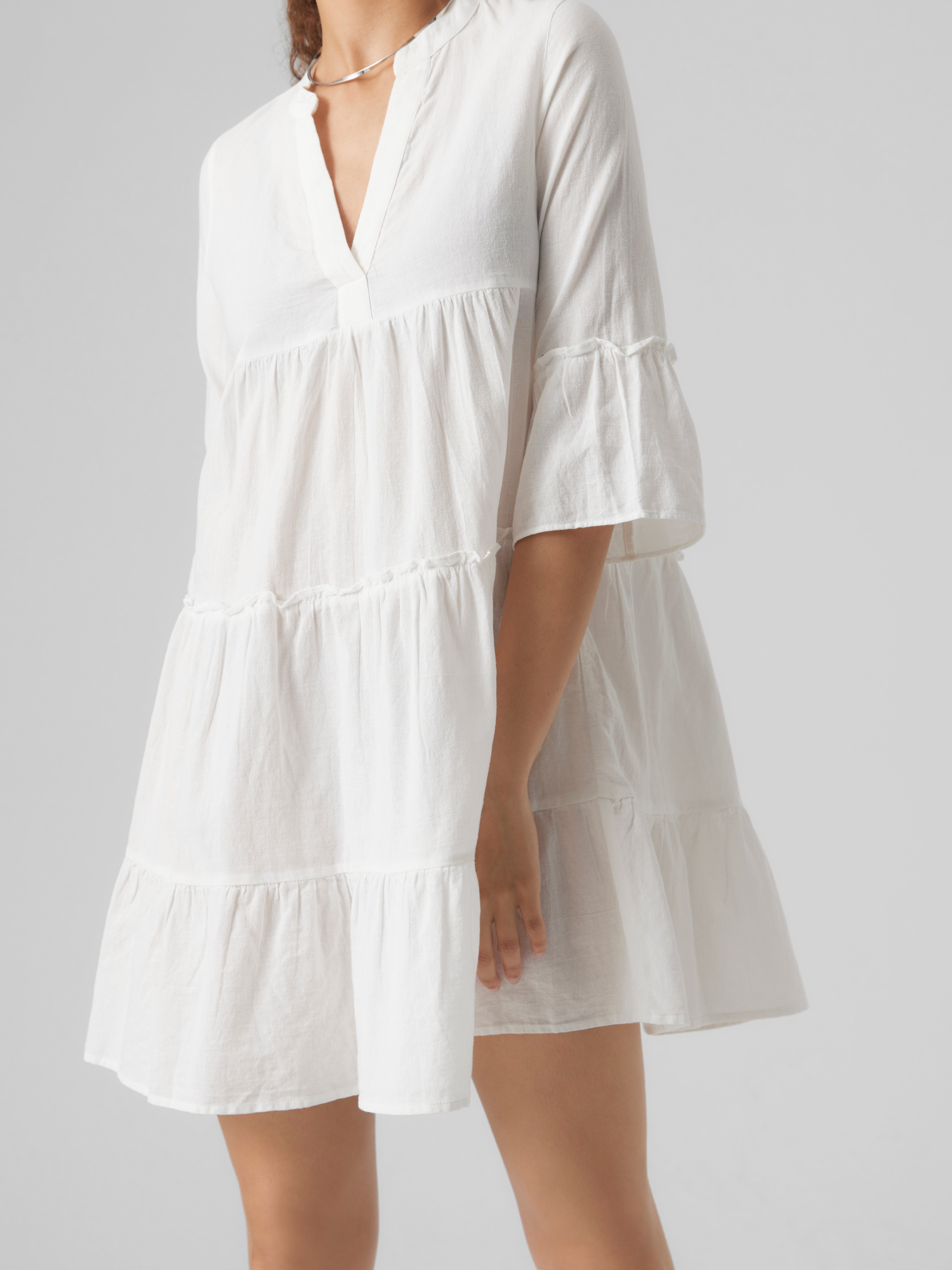 Robe courte Loose Fit Col en V | White Clear | Vero Moda®