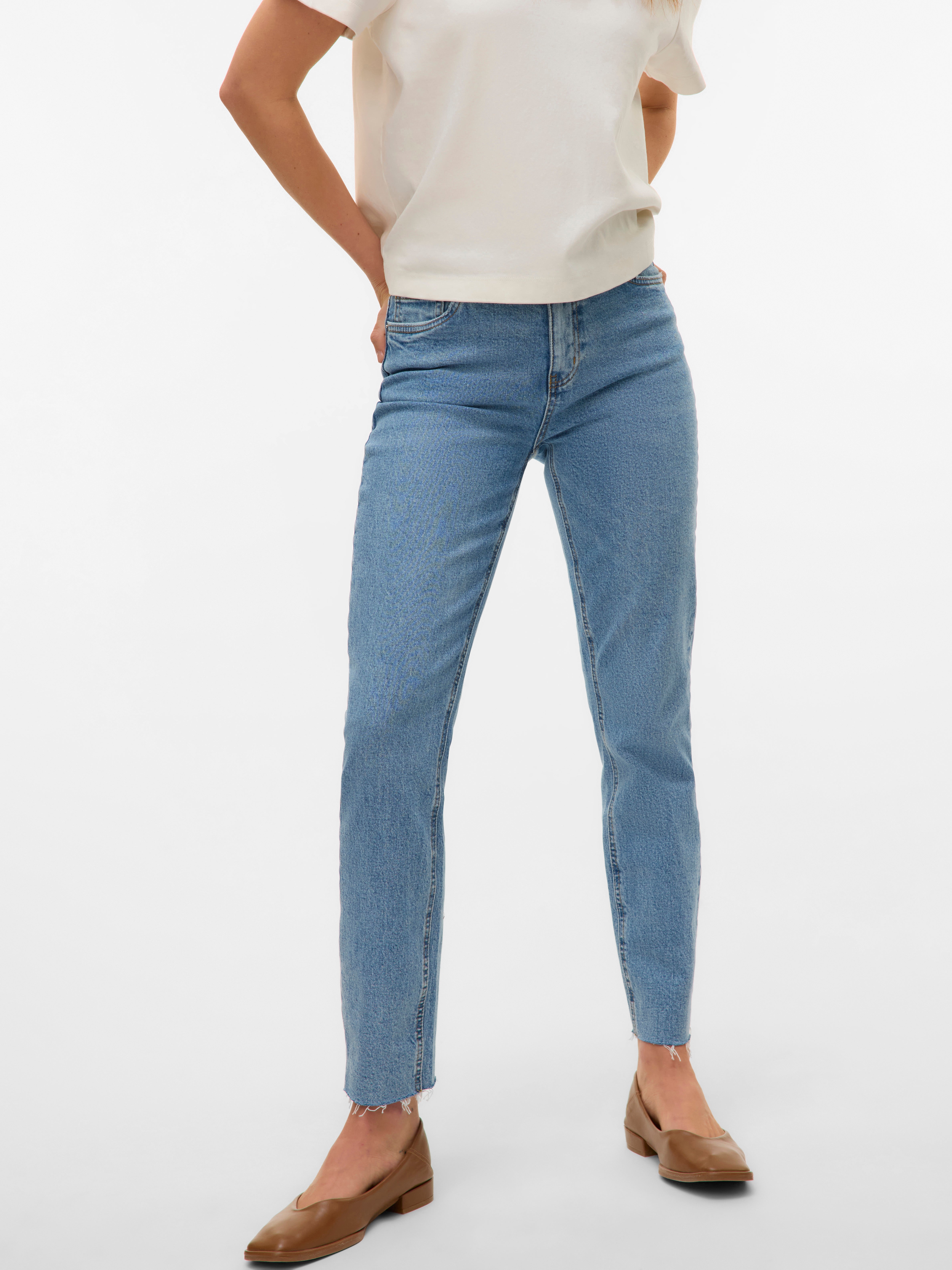 VMBRENDA High rise Straight Fit Jeans | Light Blue | Vero Moda®