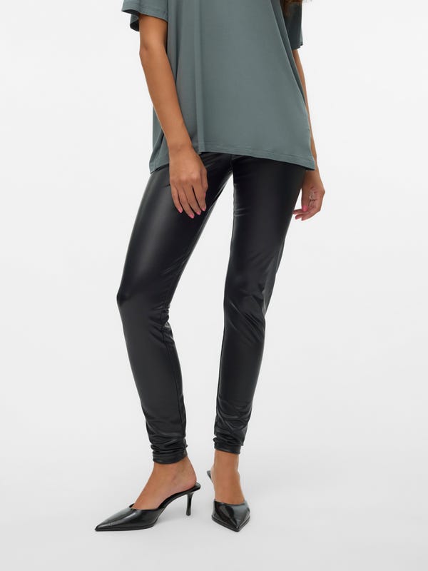 Slim Fit Middels høy midje Bukser | Black | Vero Moda®