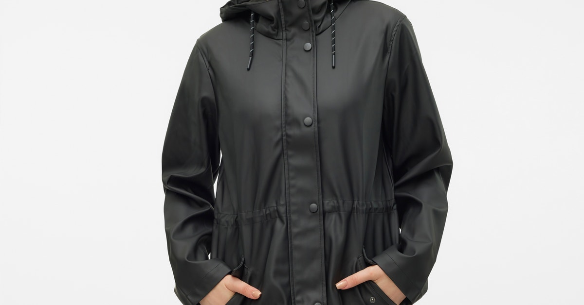 rain jacket | Black | Vero Moda®