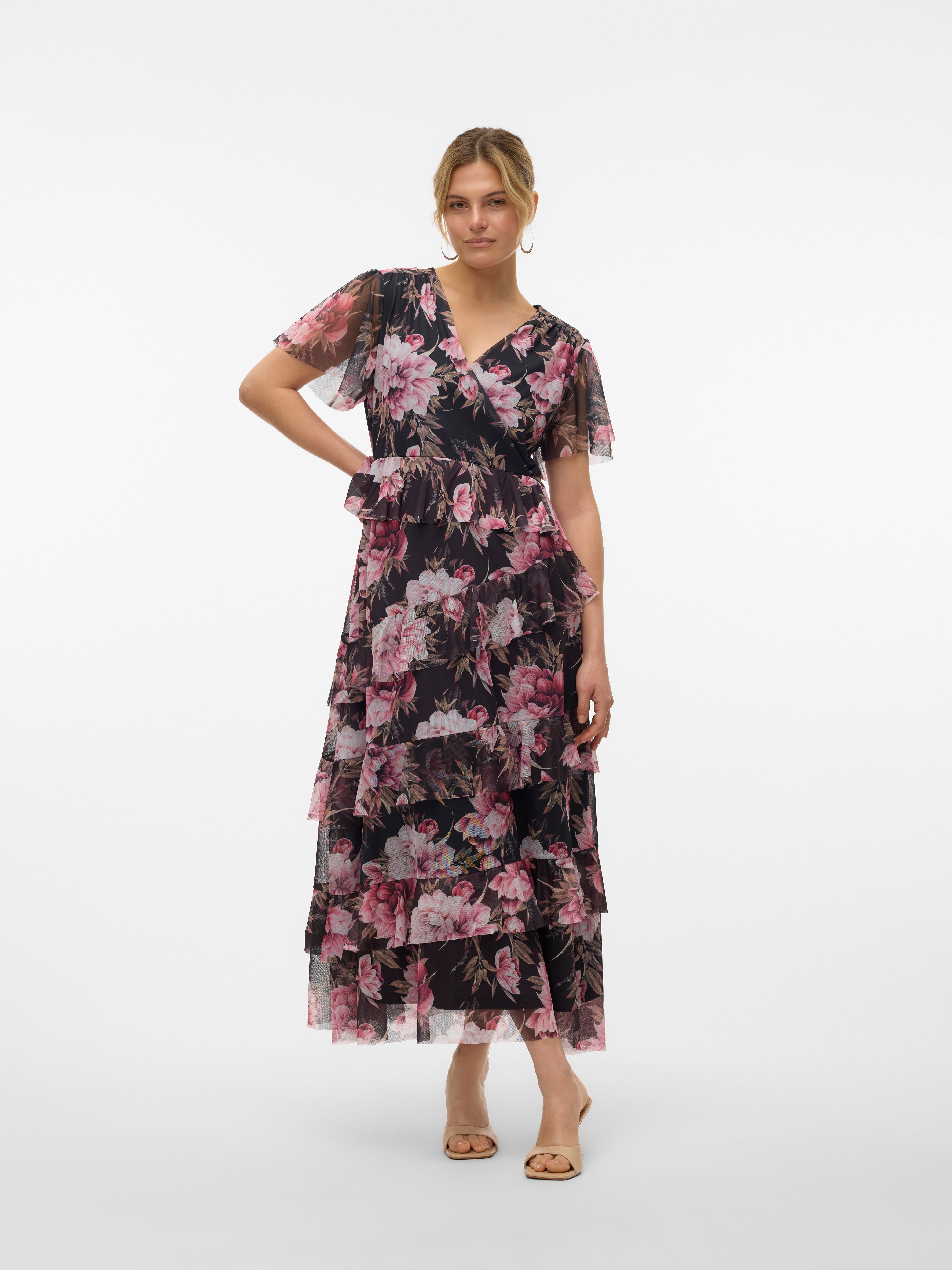 VMBLAIR Pitkä mekko 40% alennuksella | Vero Moda®