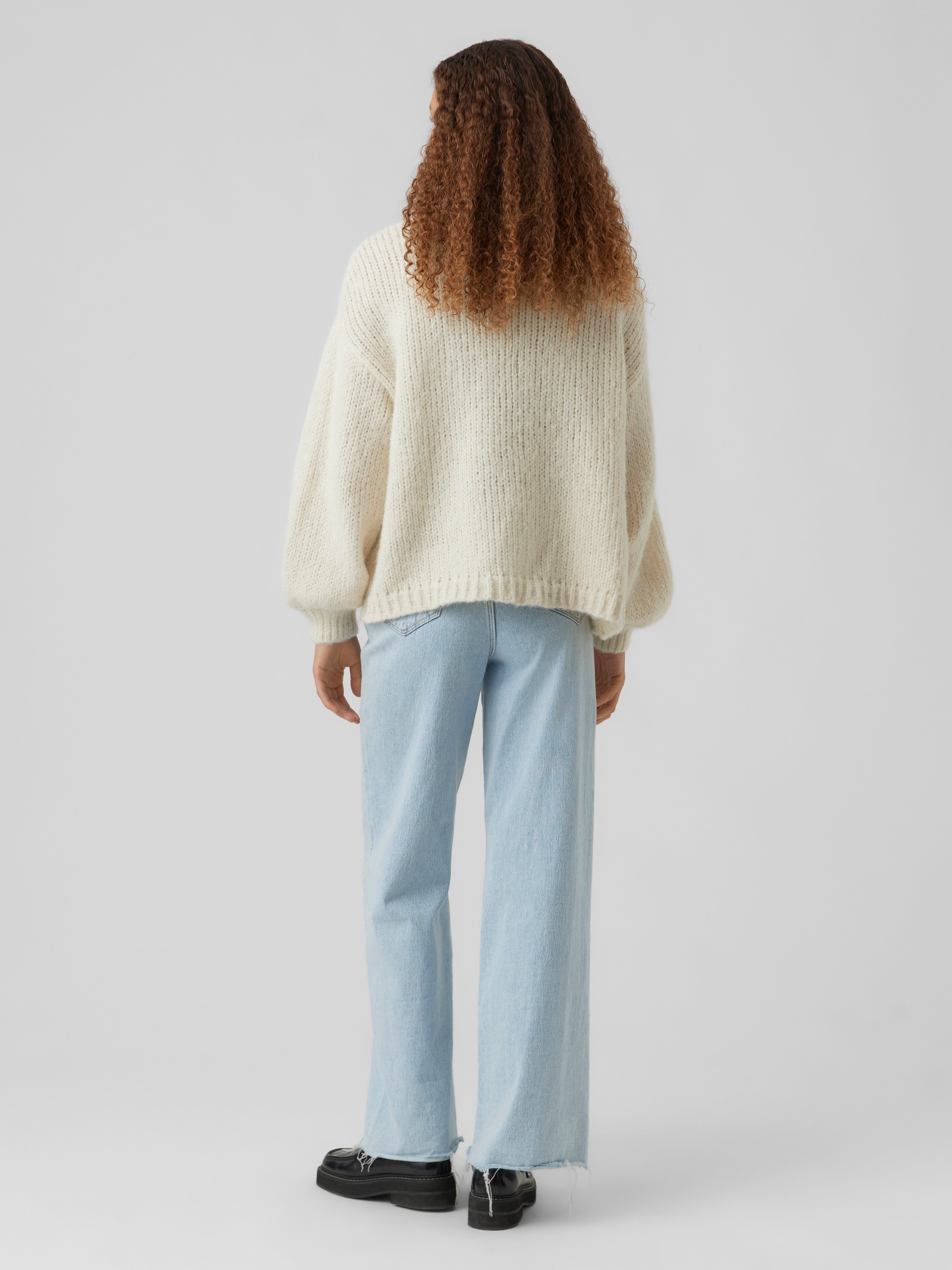 VMMAYBE Oversize Fit Round Neck Knit Cardigan | Light Grey | Vero Moda®