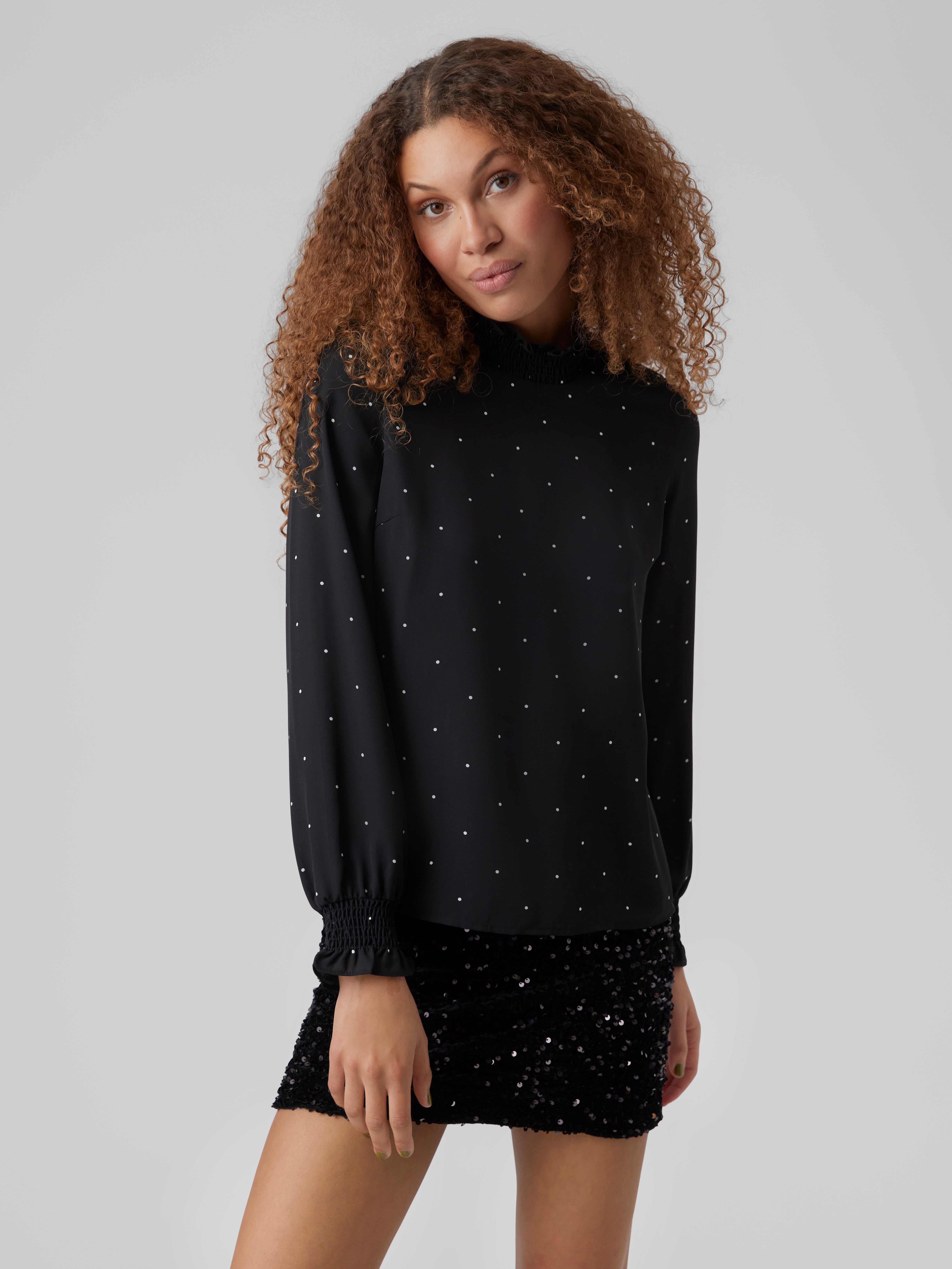 Normal geschnitten Hoch geschlossen Gesmokte Ärmelbündchen Normale ...