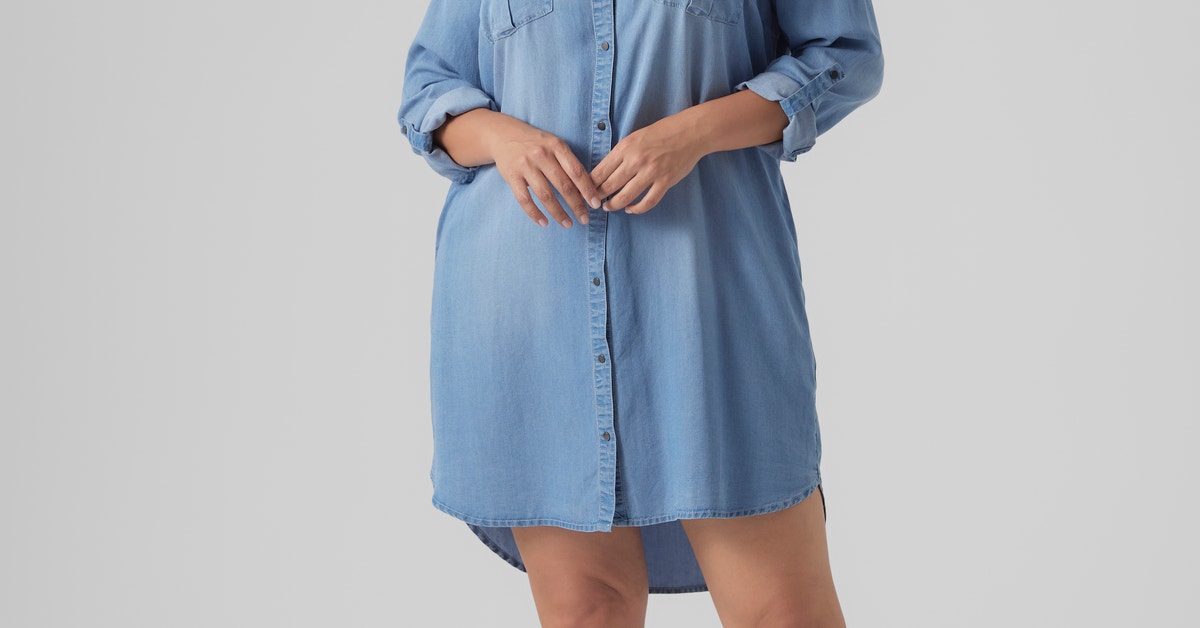 Vestido corto Corte loose Cuello de camisa Curve | Azul claro | Vero Moda®