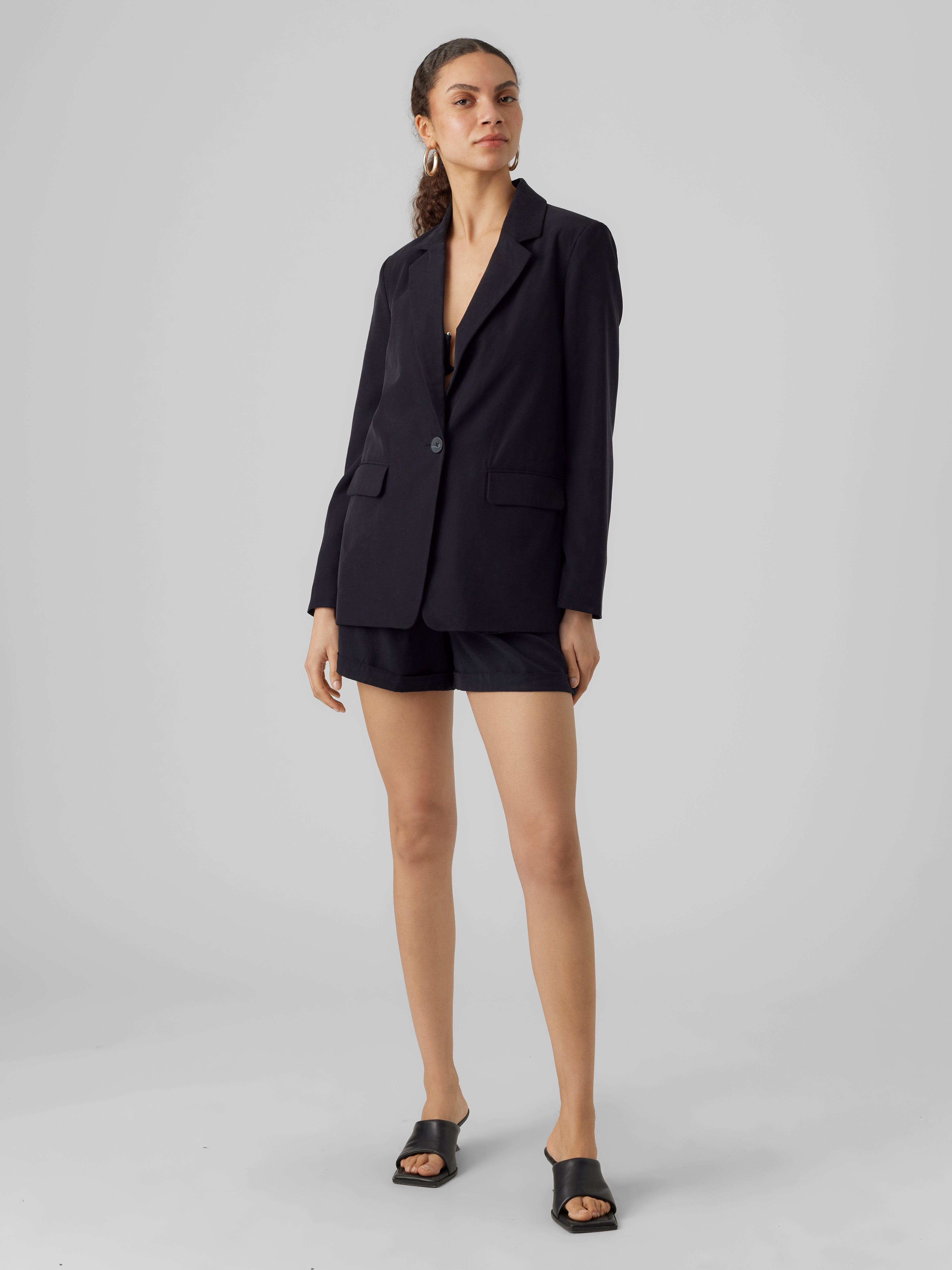 Box Fit Reverse Blazer | Black | Vero Moda®