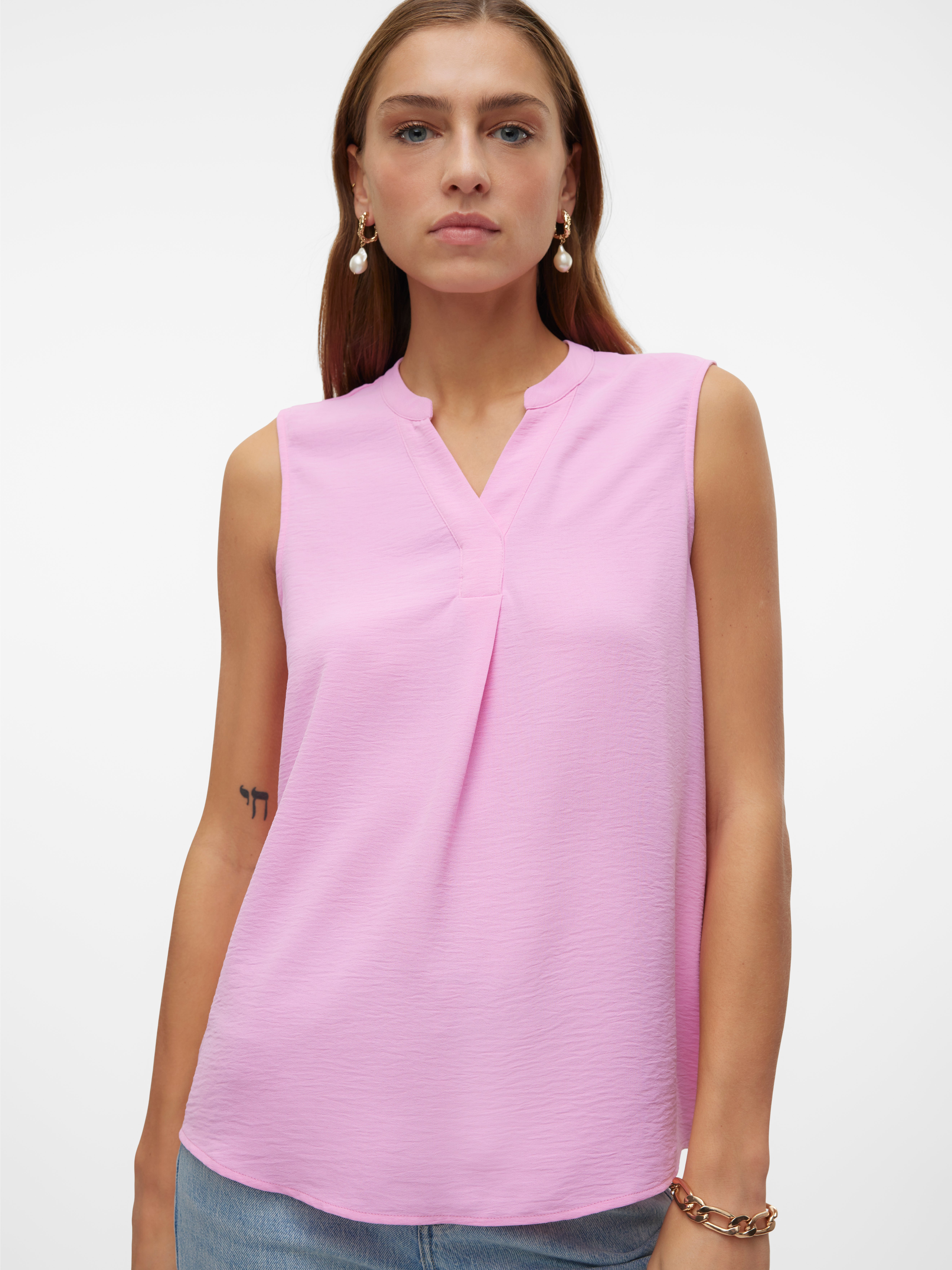 VMELVA Topit 20% alennuksella | Vero Moda®