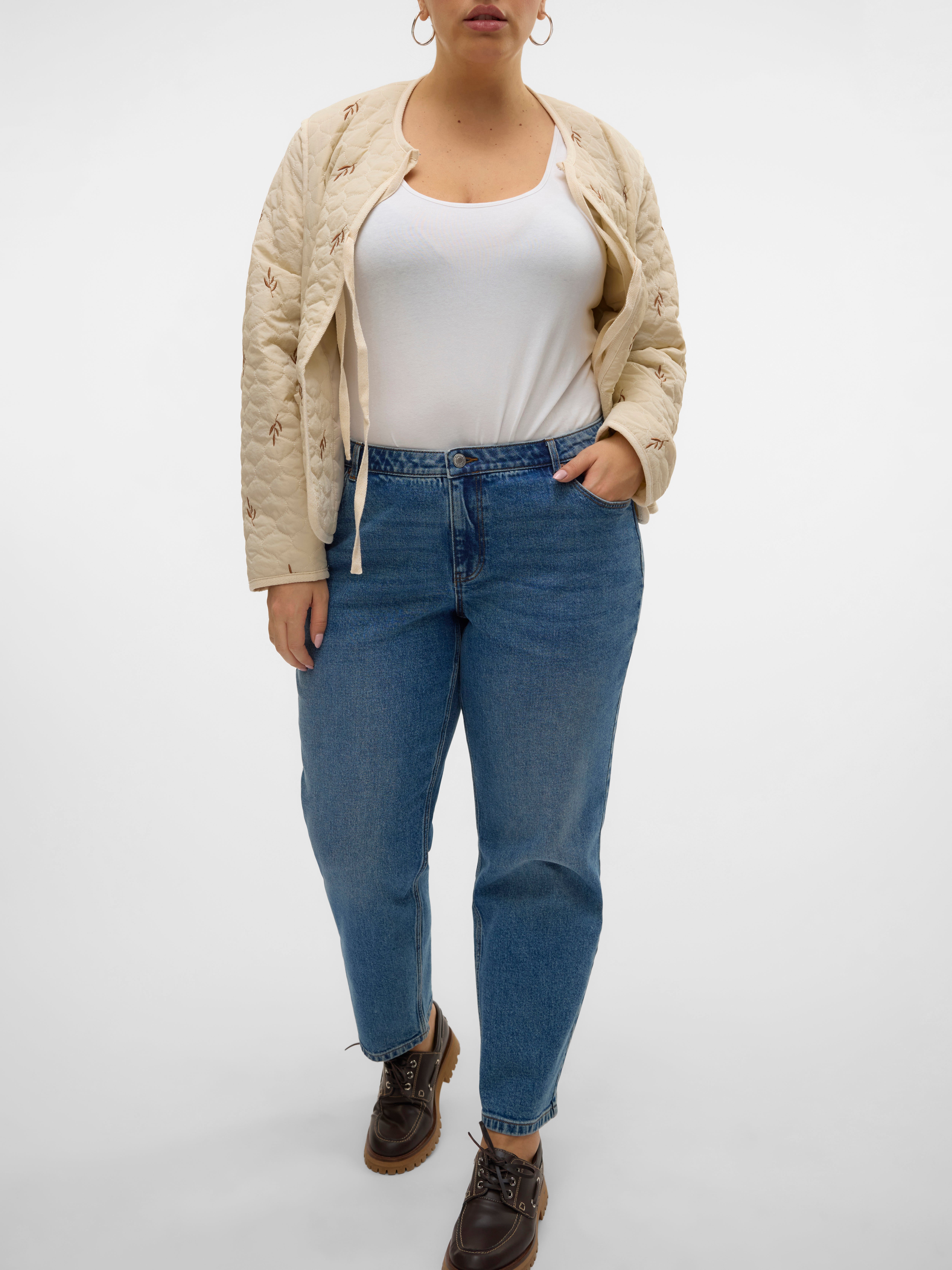 Plus size Jeans | Store størrelser | VERO MODA