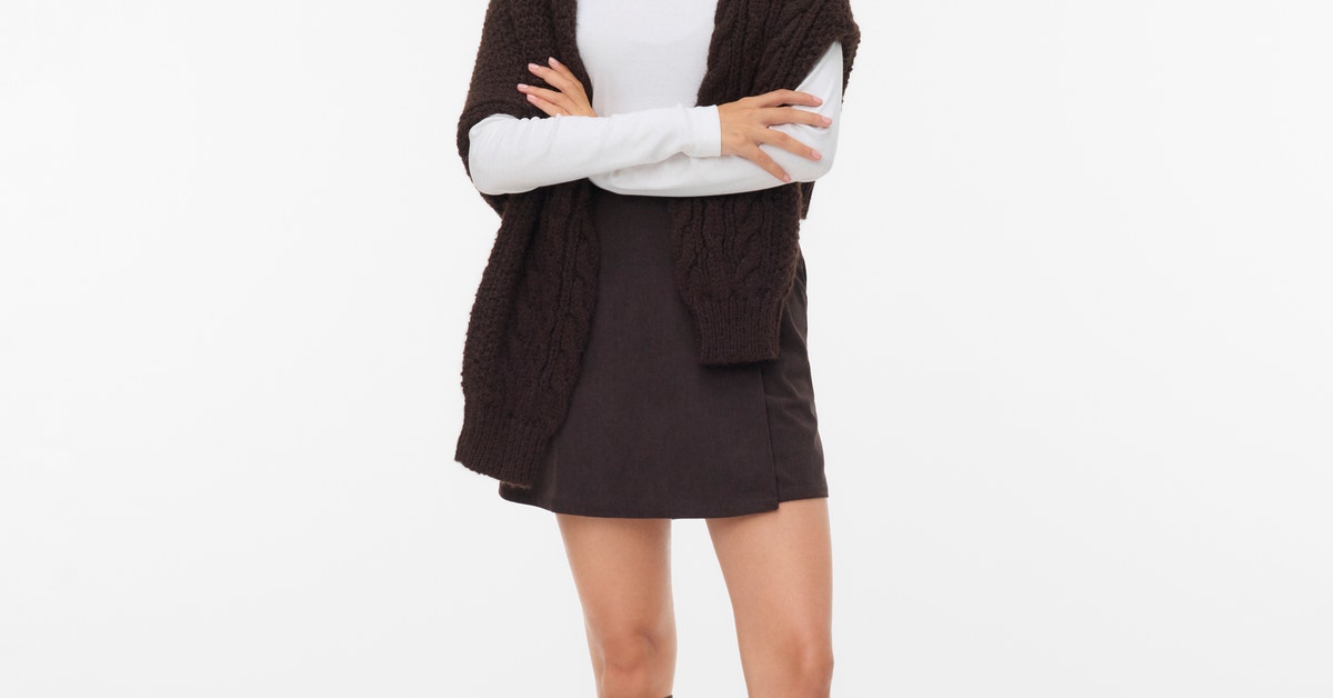 VMELLY Saia Curta | Dark Brown | Vero Moda®