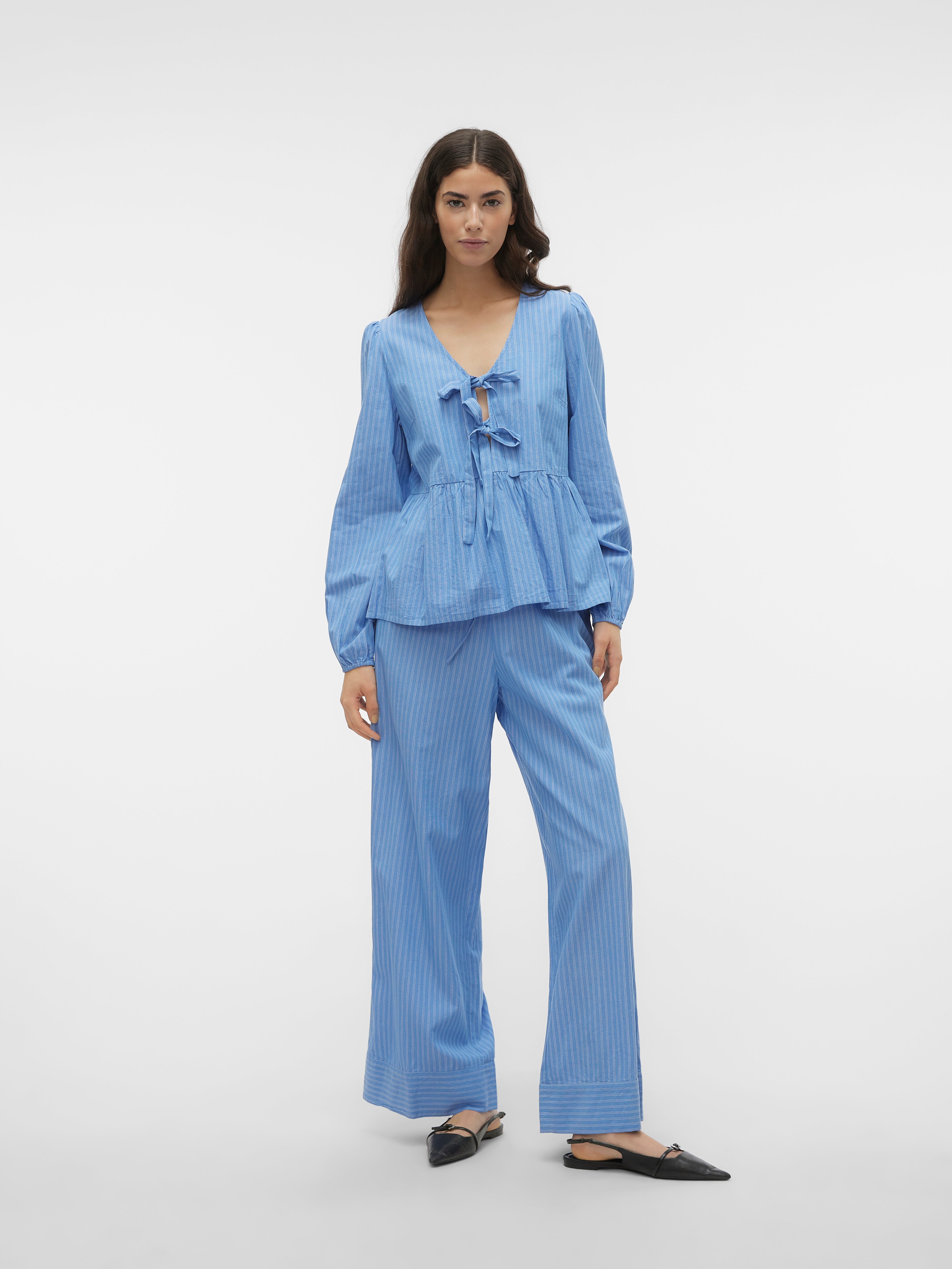 Shop The Look | Medium Blue | Vero Moda®